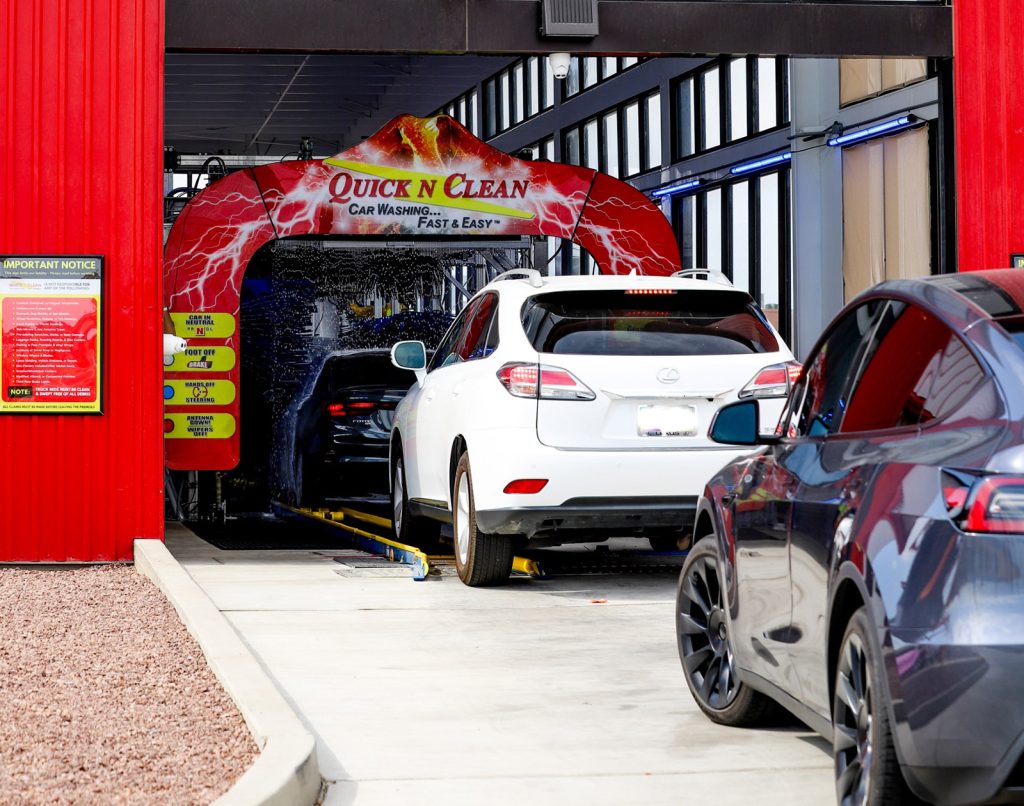Car Wash Yuma AZ | Quick N Clean – Express & Premium Packs